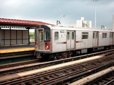 M.T. the Transport Fanatic: The 4 train