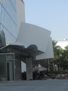 DC Scorpio Blog: New Frank Gehry Building in Miami Beach..
