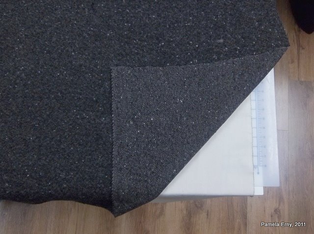 Off The Cuff ~Sewing Style~: TUTORIAL--- Spot-Fusing vs. Block-Fusing ...