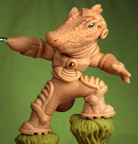 LUDstuff!: SCULPTURE - "Space Gator!" pt.7