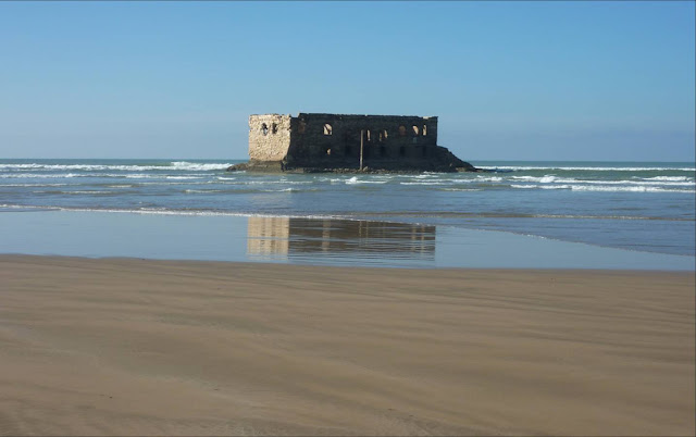 Videos de Viajes a Marruecos / المسافر: Tarfaya y sus singulares ...