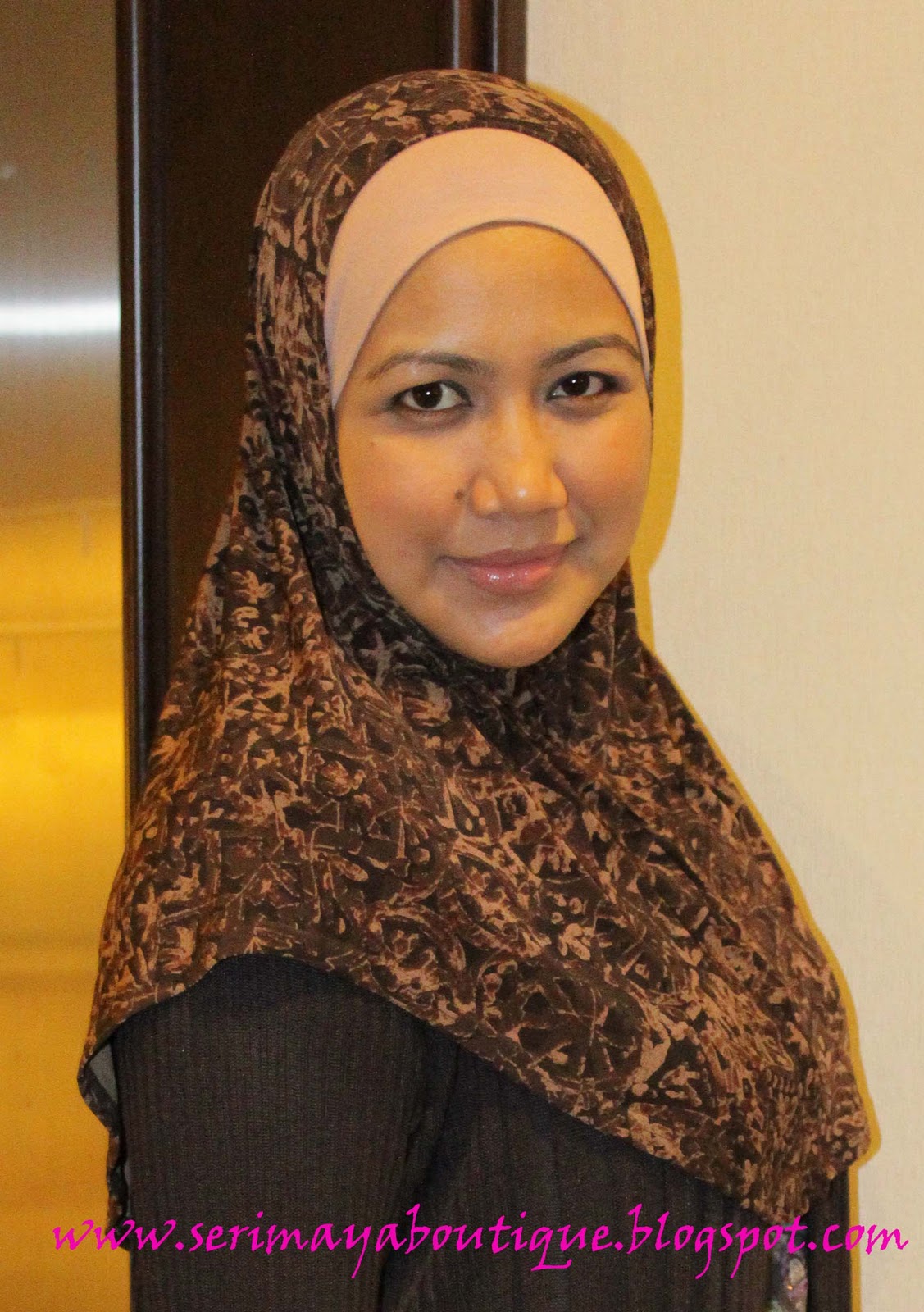 Seri Maya Boutique: Qadeeja Collection - Syrian Hijab & Shawl