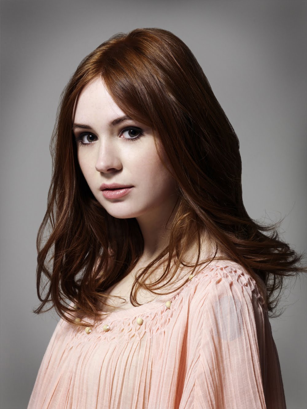 Blogtor Who: Karen Gillan photo shoot