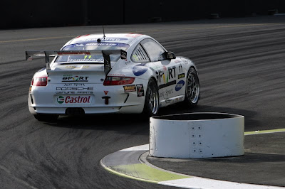 DZ: Hamilton 400 V8's