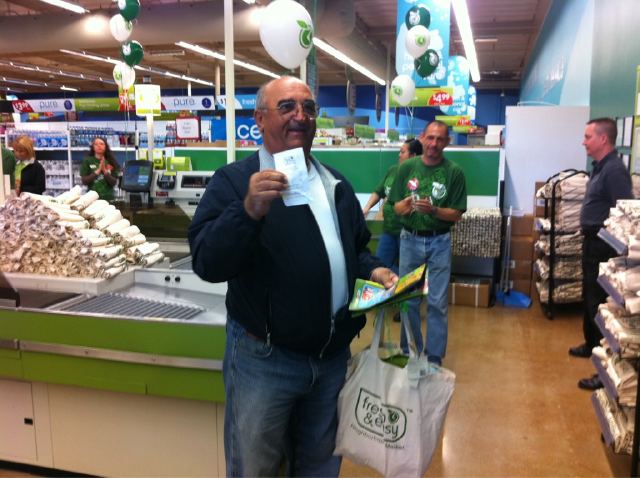 Fresh & Easy Buzz: Tesco's Fresh & Easy Neighborhood Market Opens Three ...