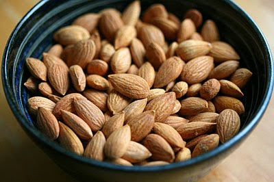 Estilo De Vida: Orgânicos e reciclagem: Amêndoas e seu beneficios