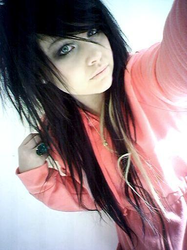 Fun2funia: Stylish Cool Emo Girls