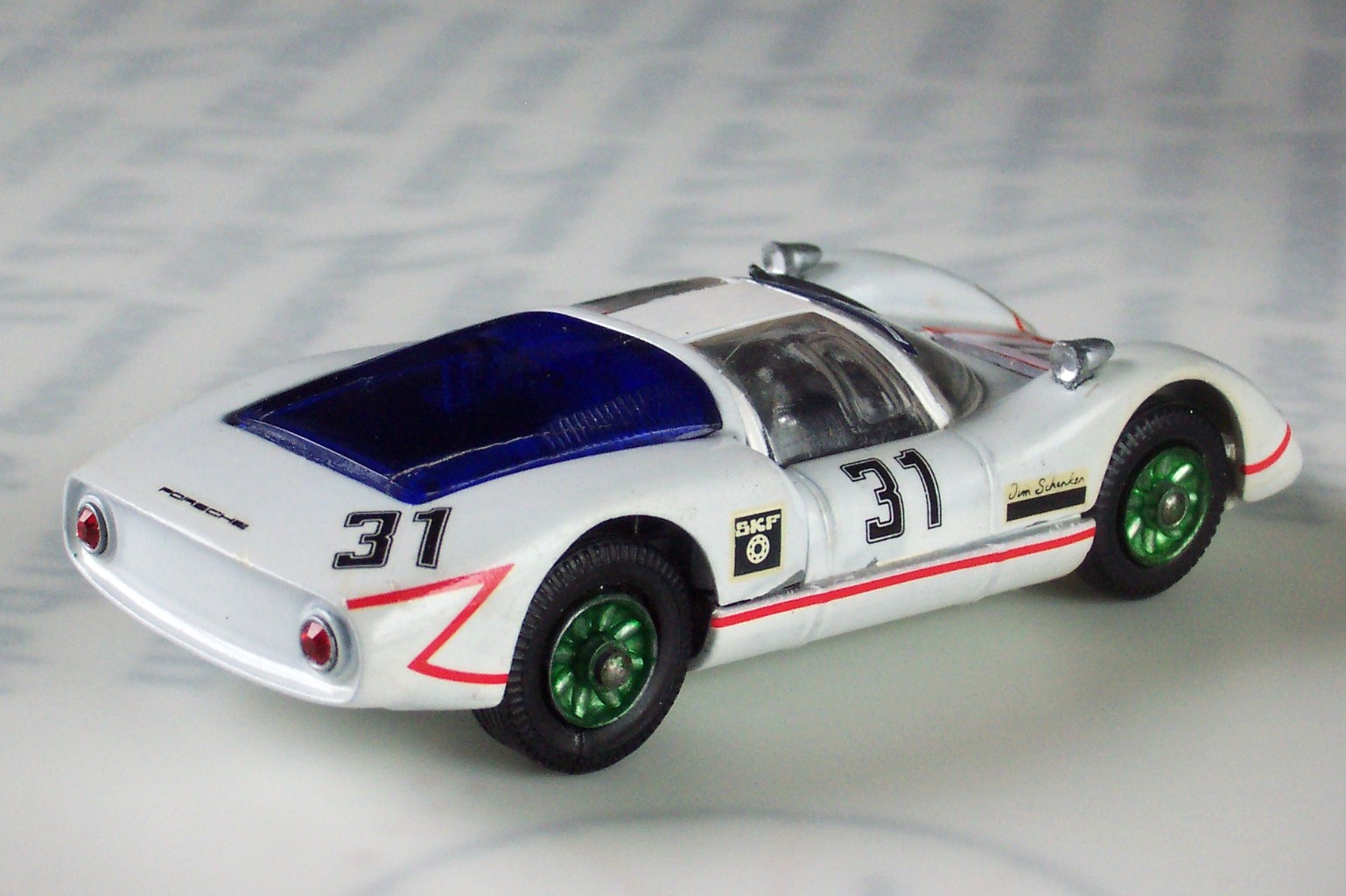1-43 Porsche Models: Porsche 906 Carrera 6 (no rear lip)