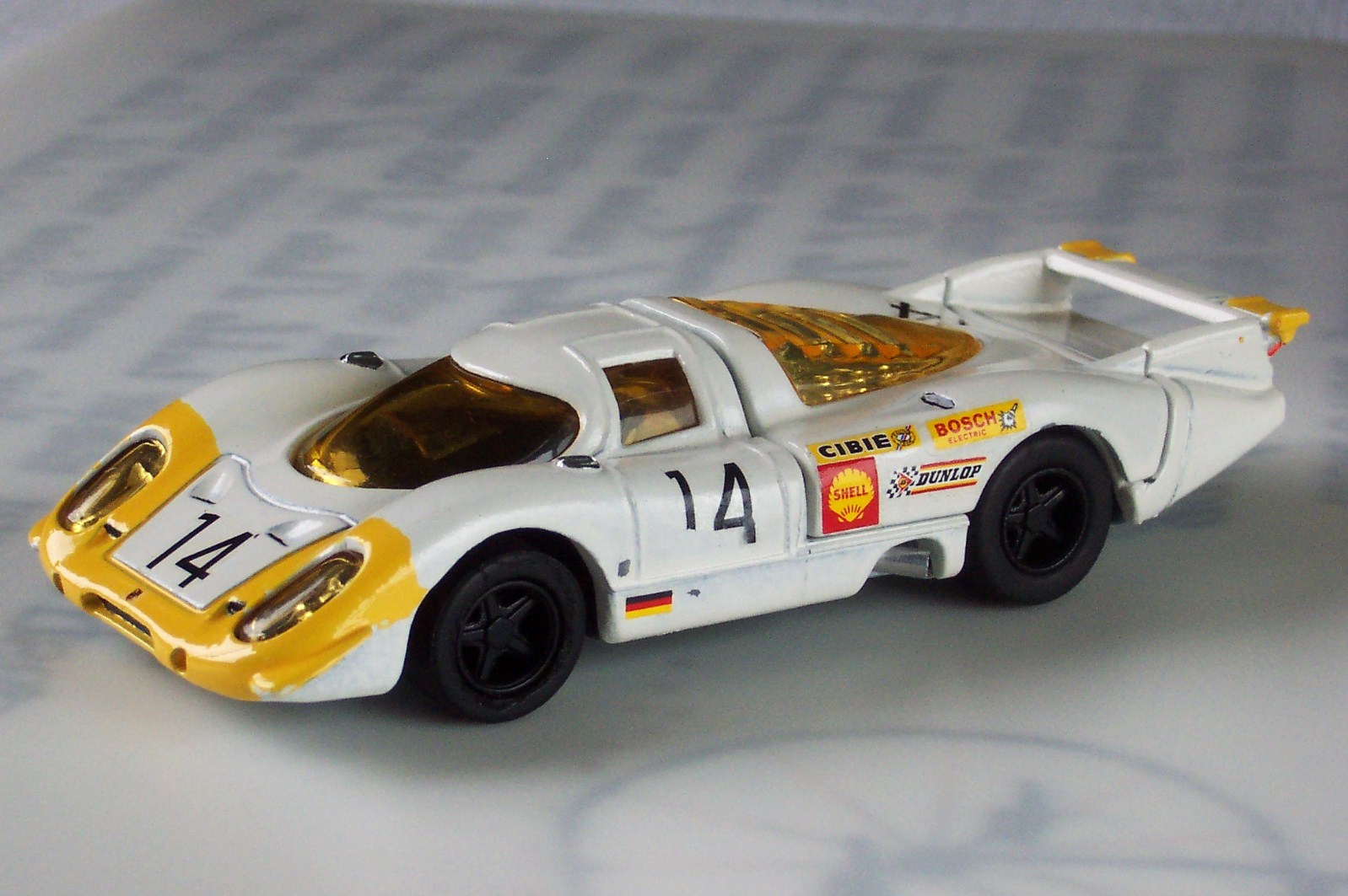 1-43 Porsche Models: Porsche 917 LH
