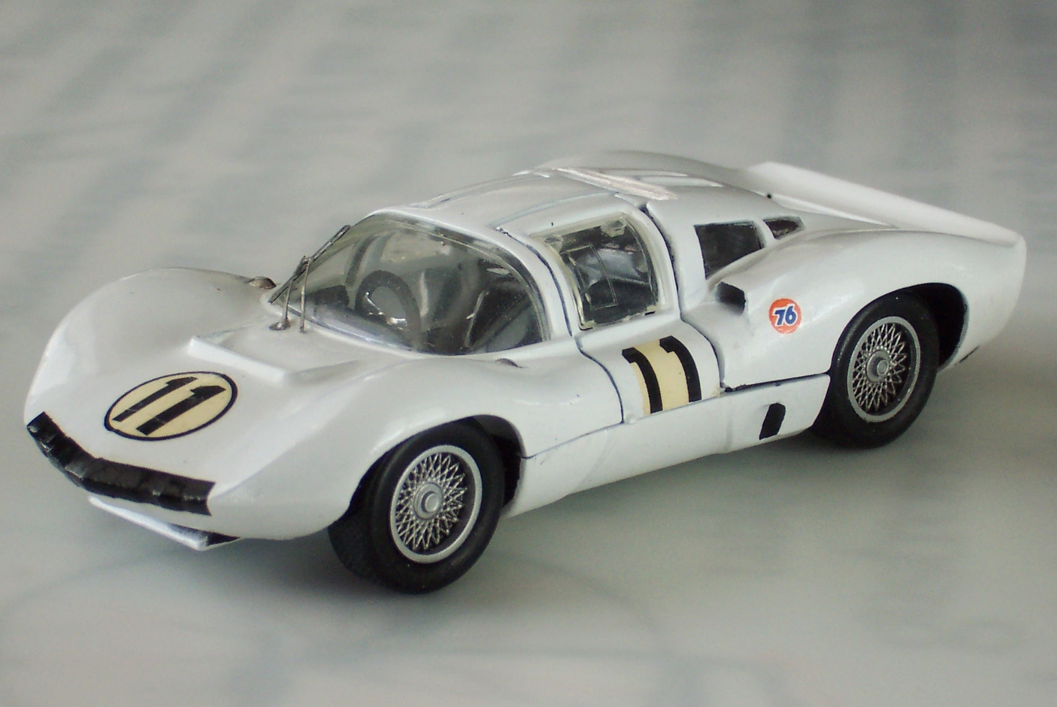 1/43 Chaparral Models: Chaparral 2D Sebring