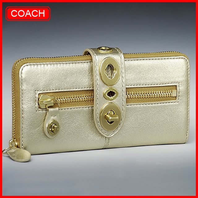Coach Legacy Leather Turnlock Zip Wallet #41151