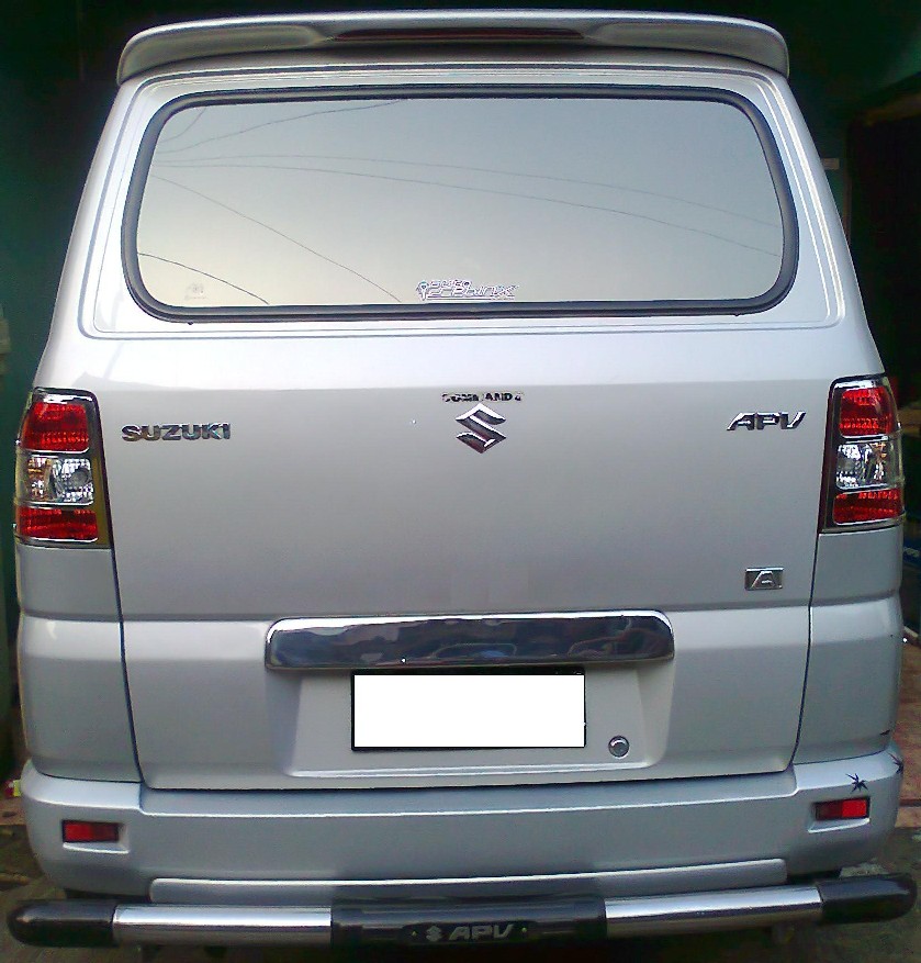 :: Suzuki APV 2005 Silver::