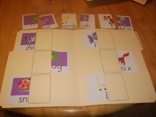 Little Family Fun: File Folder Games: Animal Matching 2