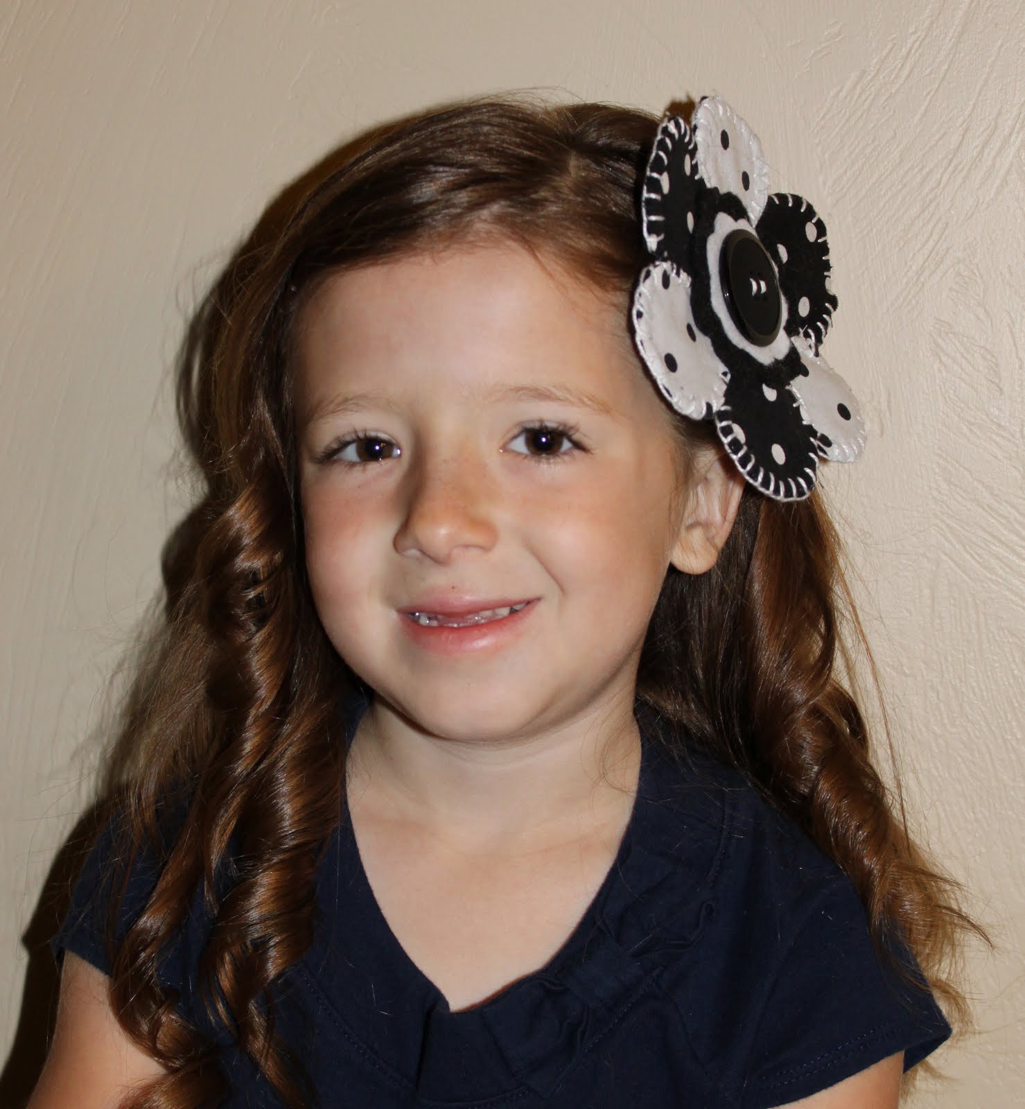 Hairstyles for Girls.. The Wright Hair: Felt Flower with Ringlets