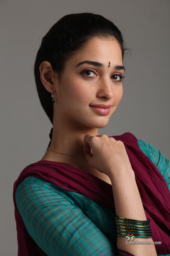 cute photos: Tamanna in Vengai movie new photos
