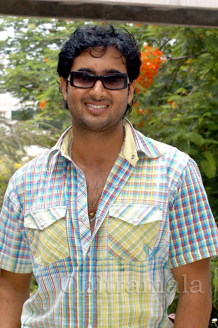 UDAY KIRAN PROFILE ~ Early Tollywood UDAY KIRAN PROFILE ~ Early Tollywood