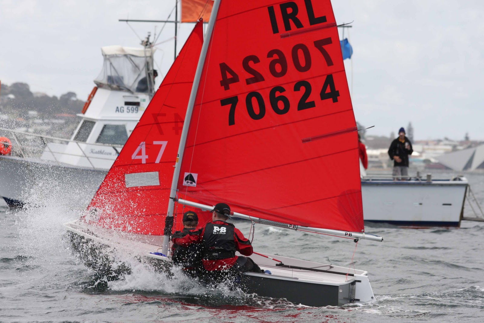 Ross Kearney and Max Odell win Landcorp 2011 Mirror Worlds