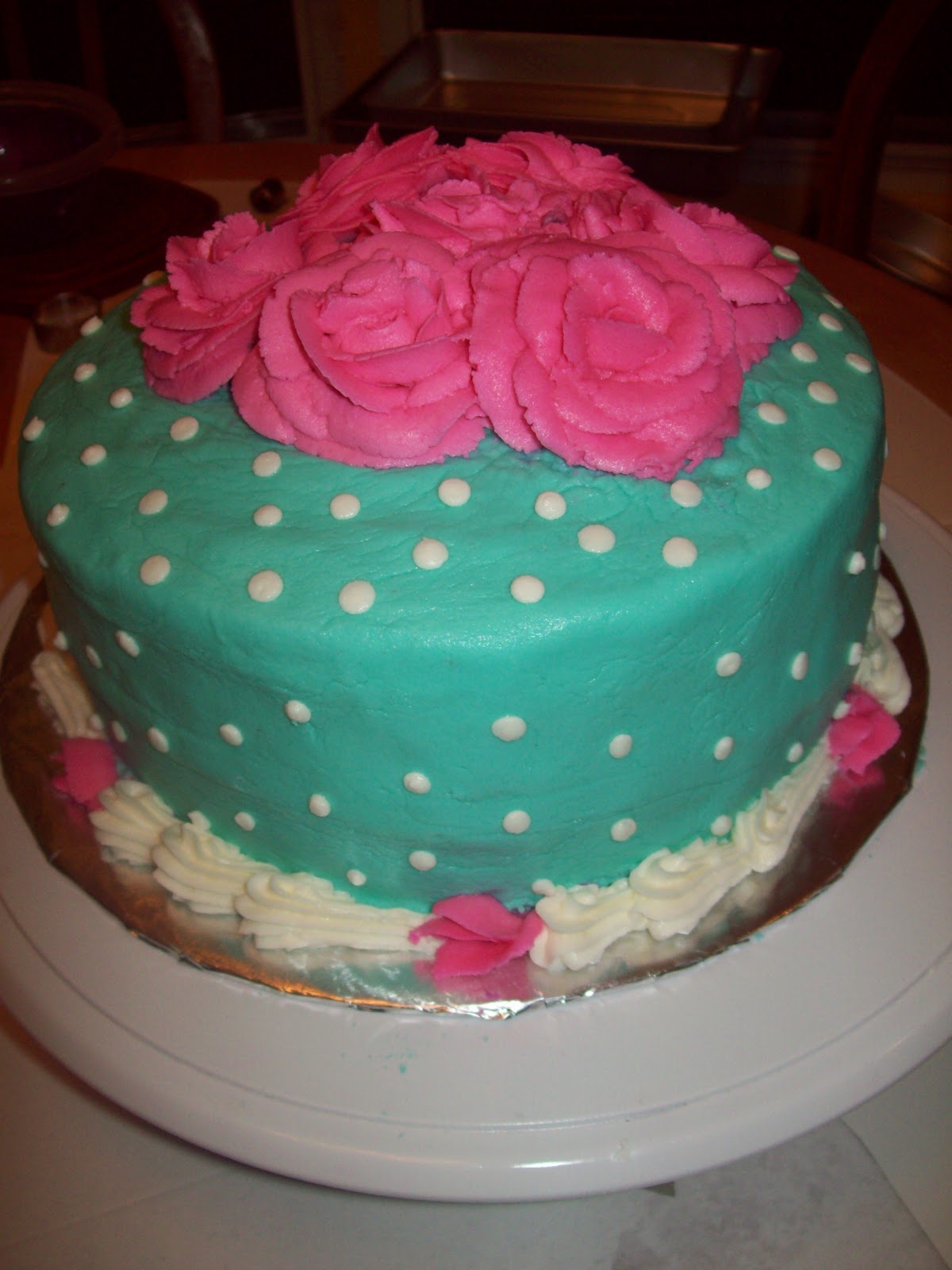 BB Cakes: Roses birthday cake