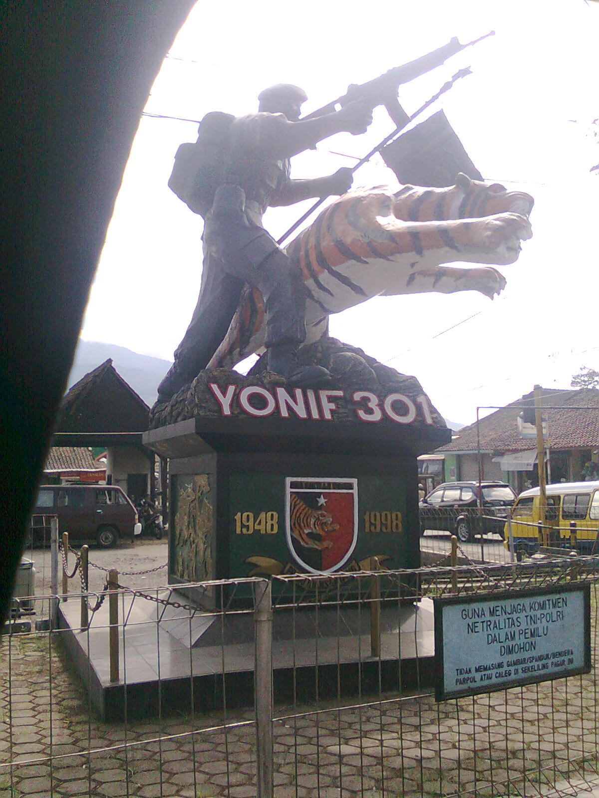 .: The Commander :.: Batalyon Infanteri 301 "Prabu Kian Santang"