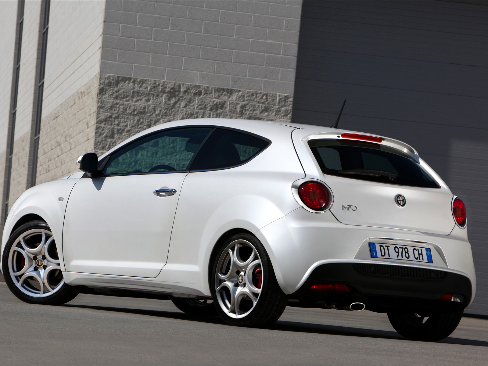 Car Pictures: Alfa Romeo MiTo 1.4 MultiAir - 2010