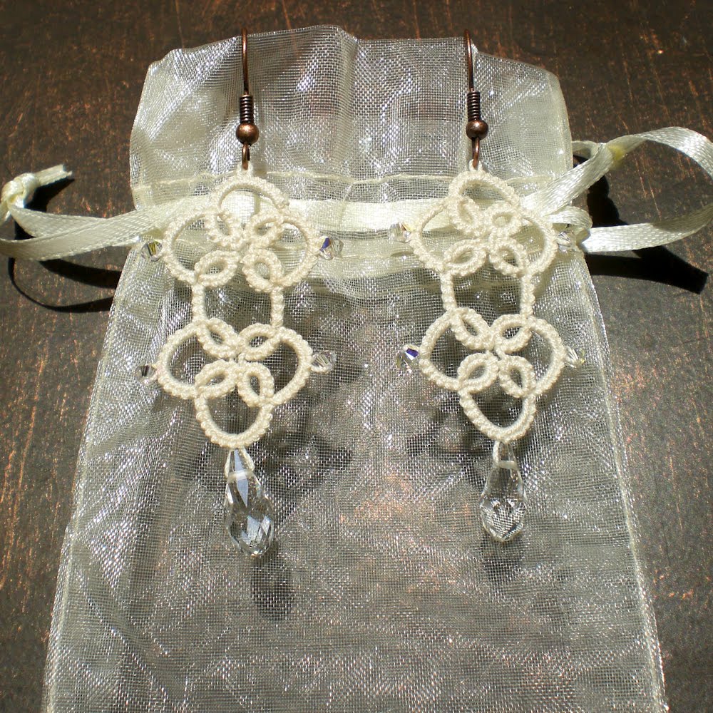 Decoromana: Tatted earrings and bracelet