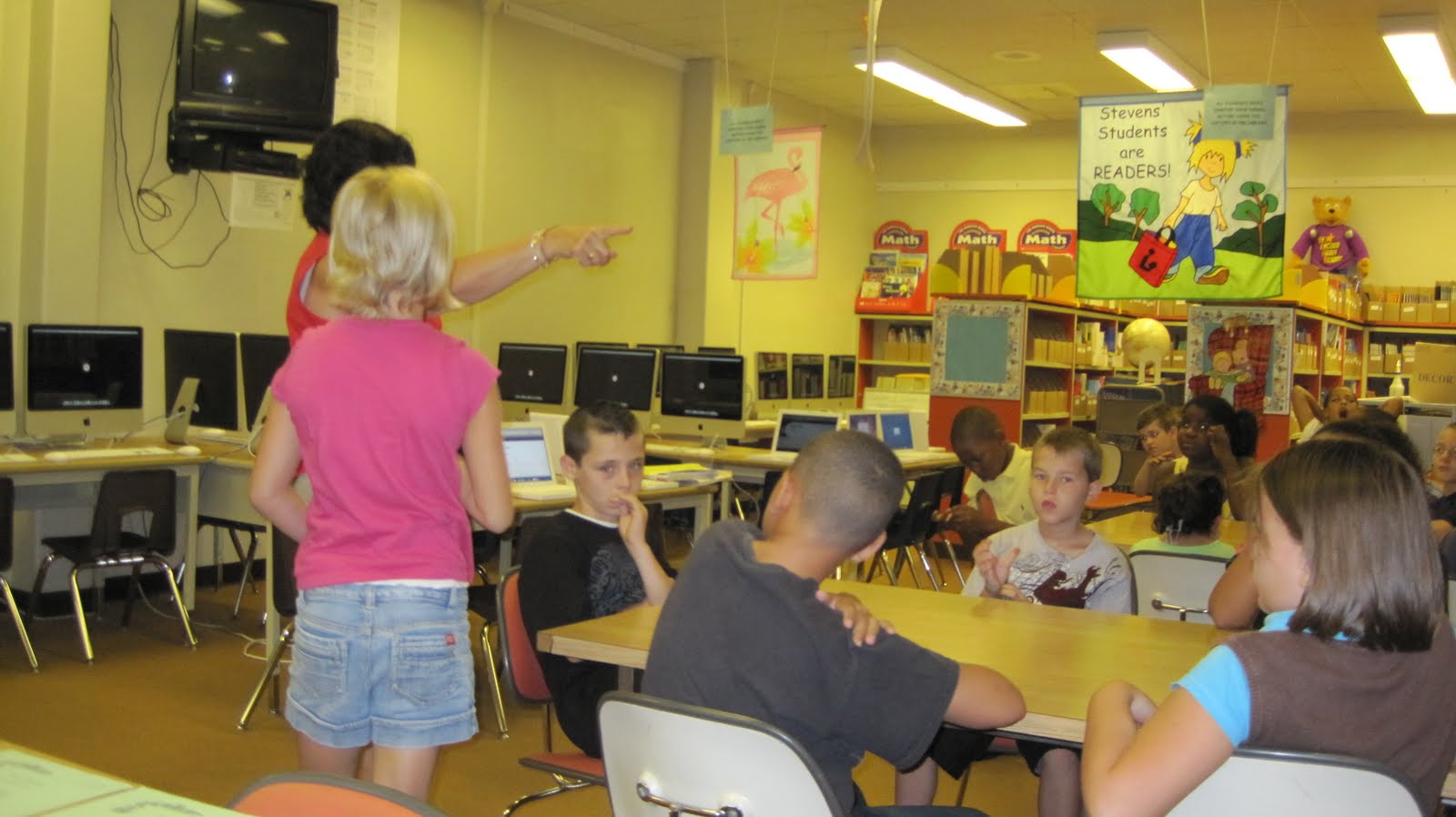 Room 229 - 4th Grade BLOG: Thursday! Thursday!