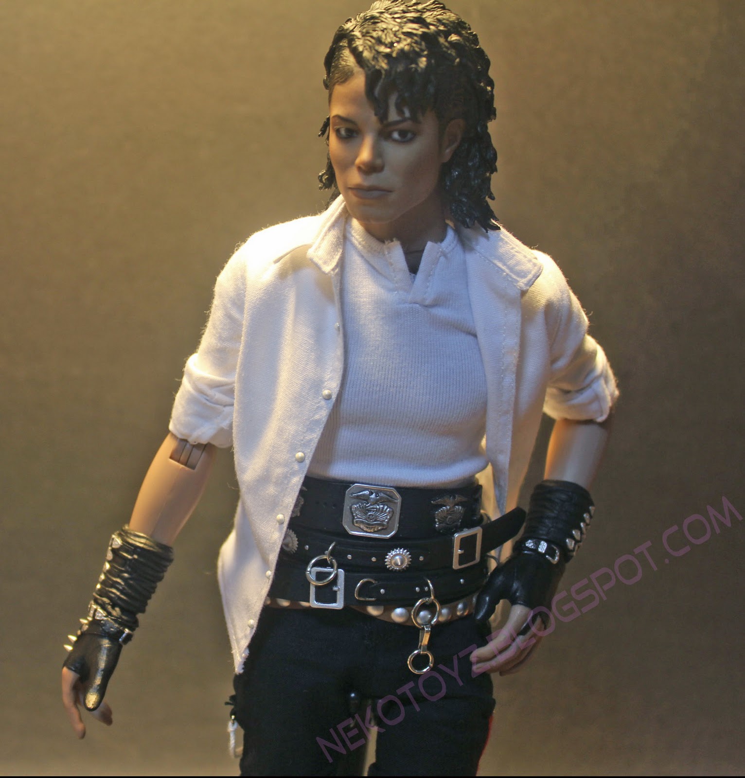Neko Toyz: Hottoys Dx Michael Jackson Mini Review II