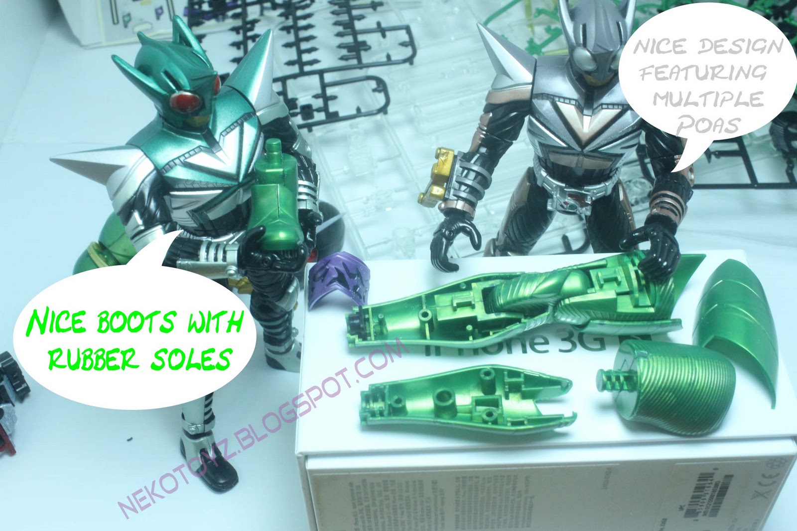 Neko Toyz: Building The Bandai 1/8 Master Grade Figure Rise Kamen Rider ...