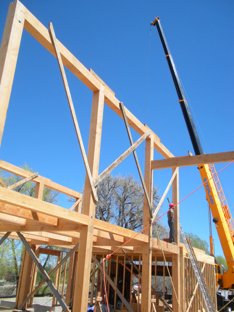 The Remodel in Boulder: Finalized the house frame...a solid raising