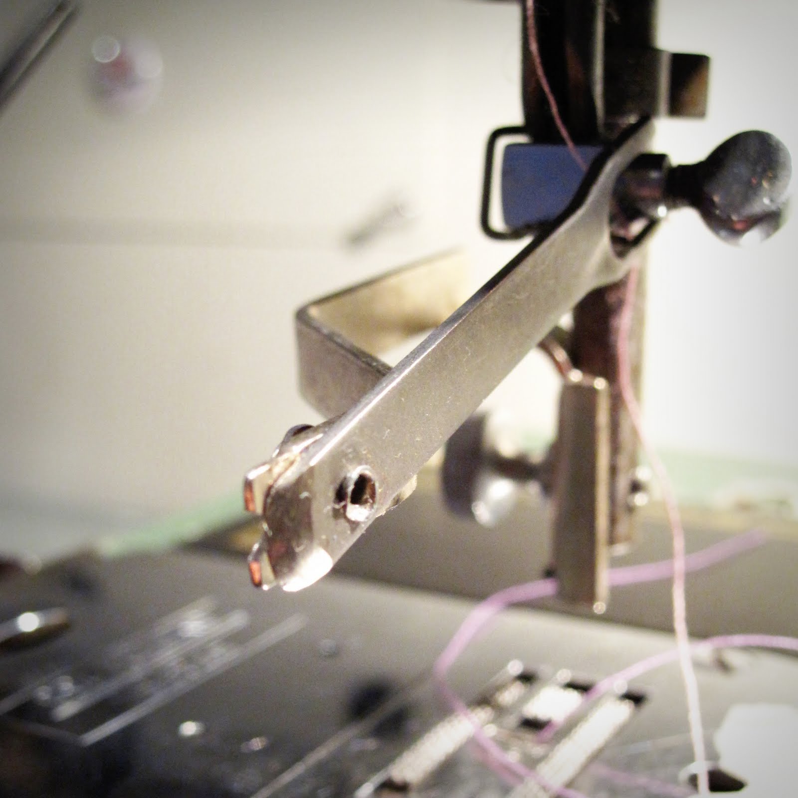 Haute Goat: Favorite Gadgets: Automatic Seam Ripper