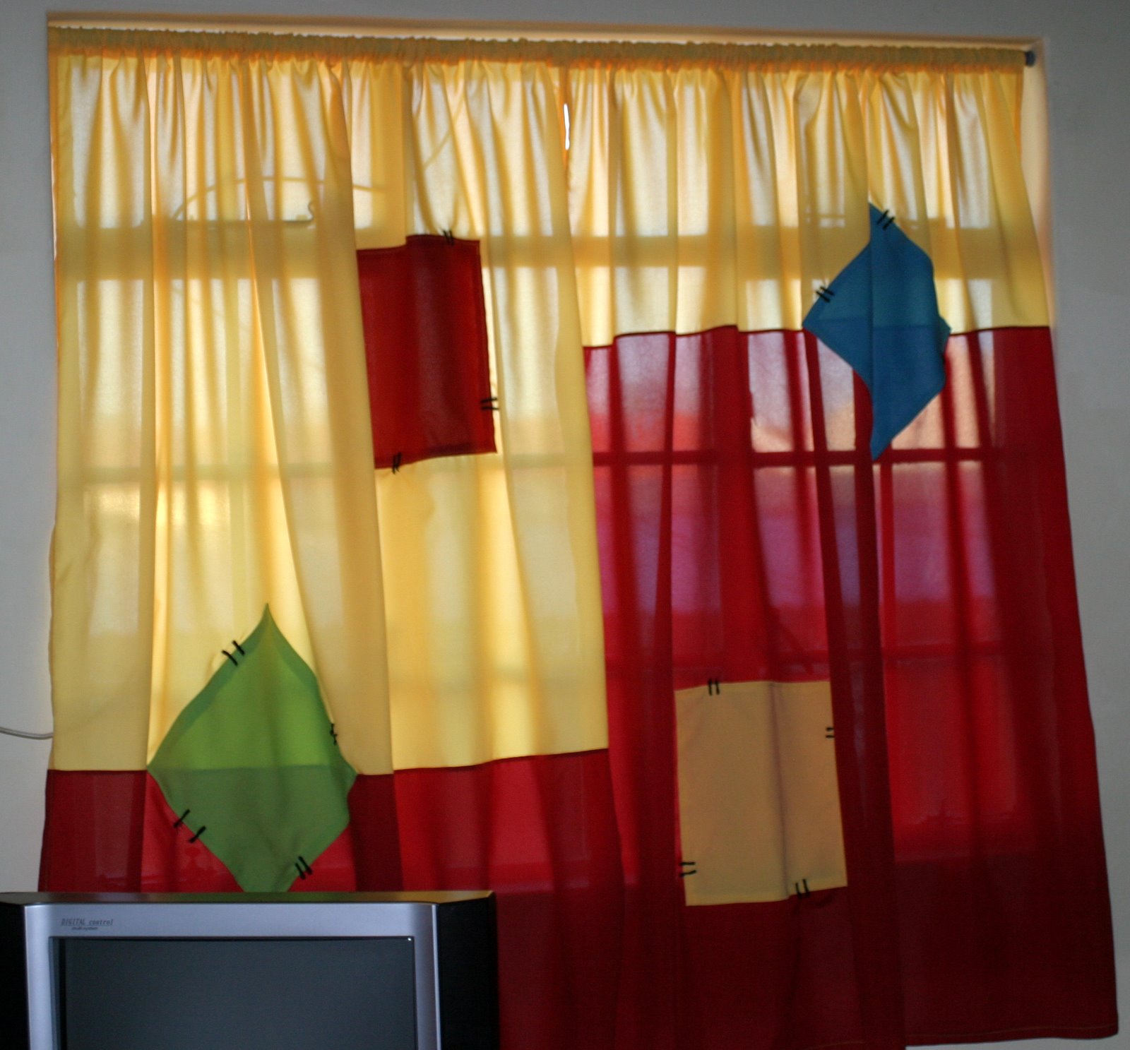 Charlene Creative Crafts etc: Some funky curtains for an aquaintance...