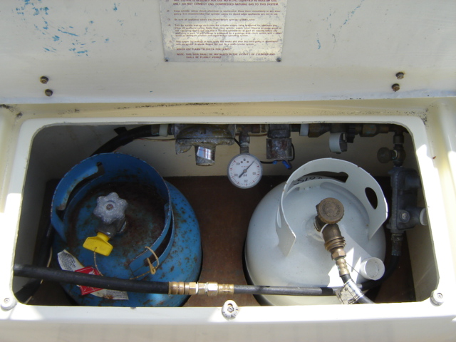 Sam Sails: How Safe is Your yacht's Gas System? Part 2: Bottles ...