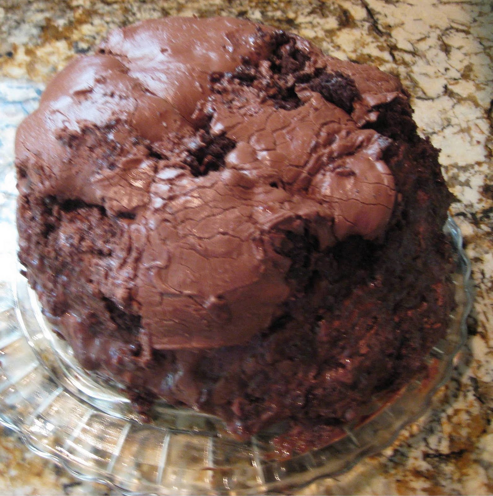 The Deweys: A Birthday Cake Disaster!