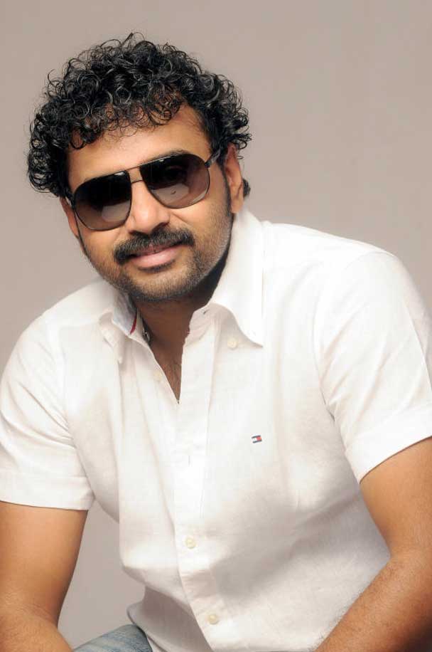 Mynaa Movie Actor Sethu Stills, Tamil Actor Sethu Photoshoot ...