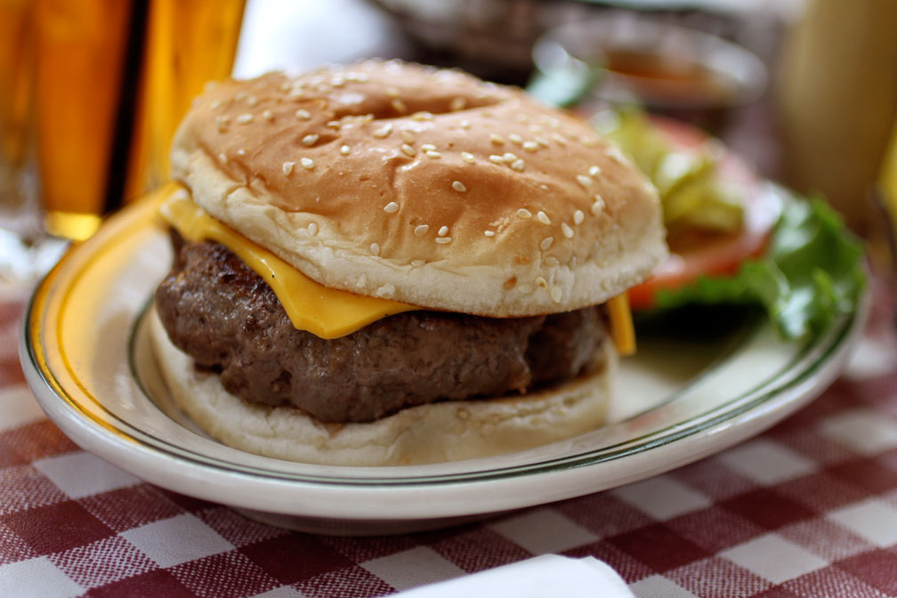 Hamburger America: New Burger At Bill's!