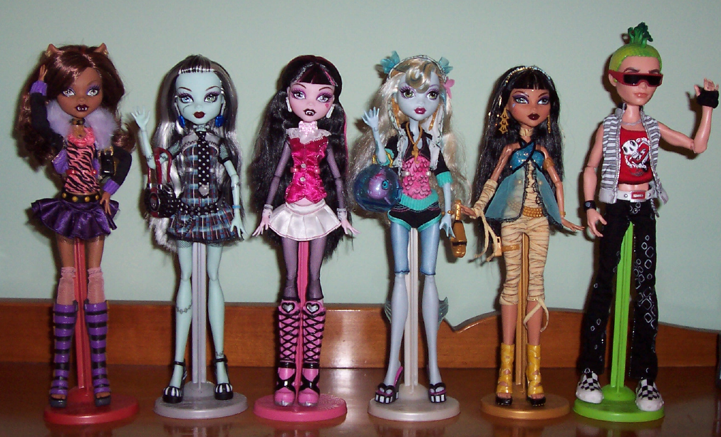 Kerberoz & Barbie: Monster High