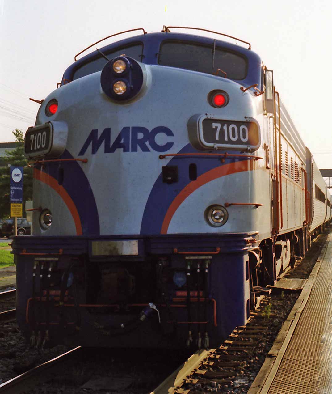 Photographs by Joe: More Trains At The Turn Of The Millennium