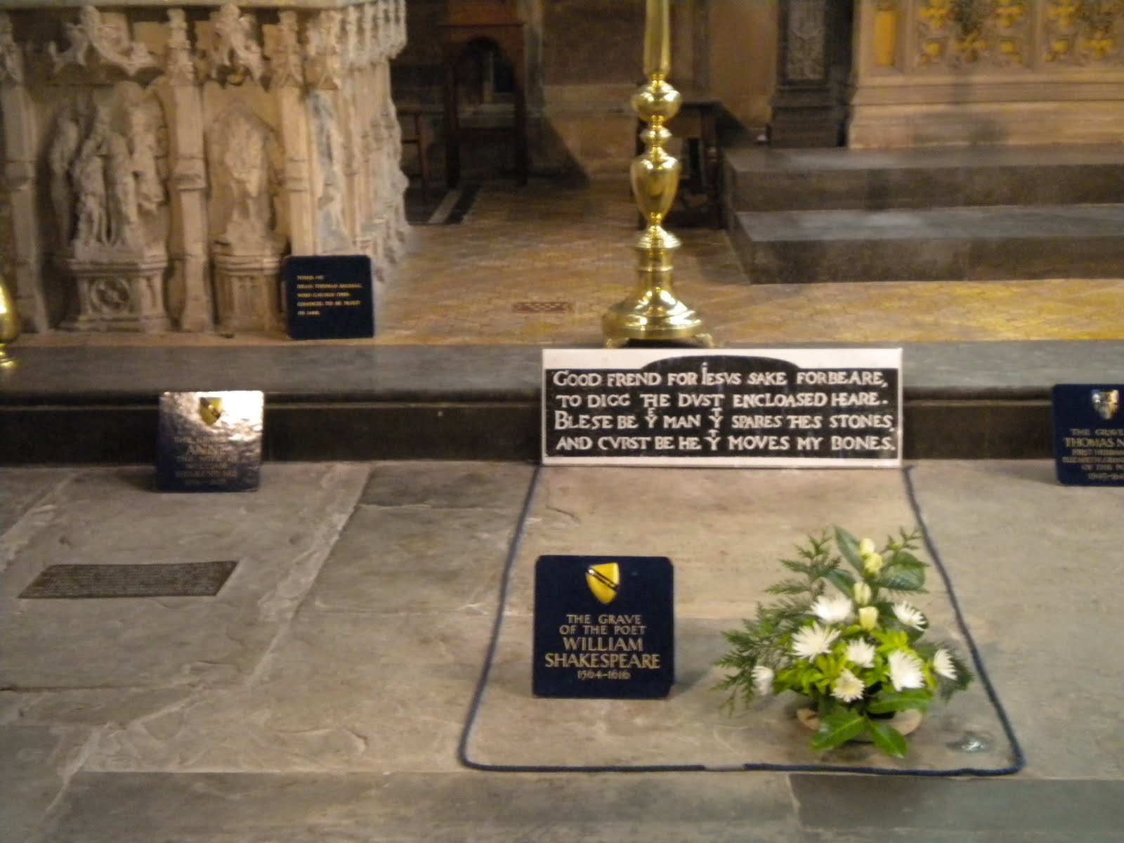 The Snooze Button Generation: Shakespeare's grave situation