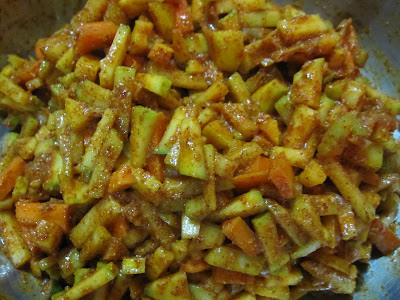 Mixed vegetable pickle ~ Tamalapaku