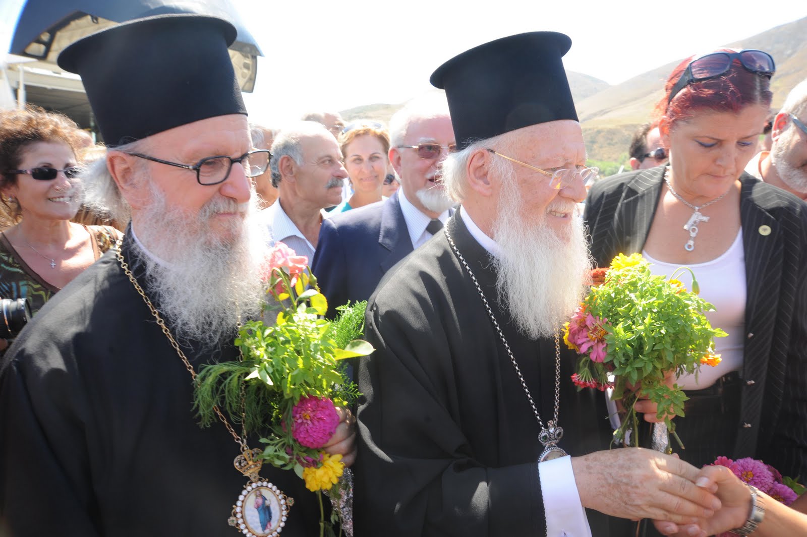 ΦΩΣ ΦΑΝΑΡΙΟΥ: Ο ΠΑΤΡΙΑΡΧΗΣ ΣΤΗΝ ΙΜΒΡΟ ΓΙΑ ΤΗΝ ΑΠΟΔΟΣΗ ΤΗΣ ΕΟΡΤΗΣ ΤΗΣ ...