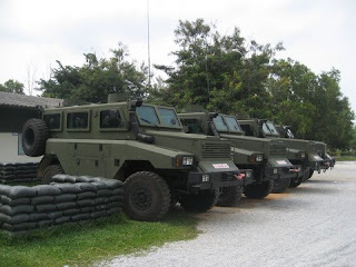 Defense & High Tech: Mixed Land Vehicles