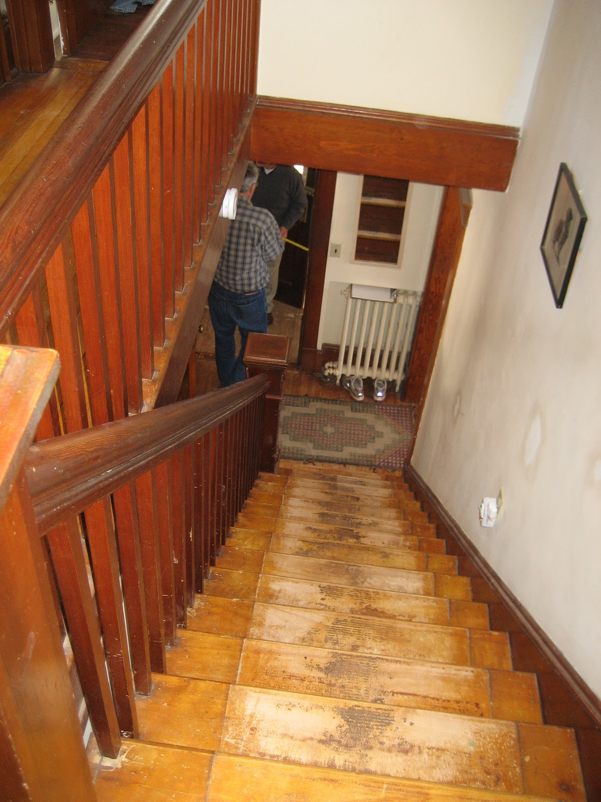 modern jane: STAIRCASE SOLUTIONS