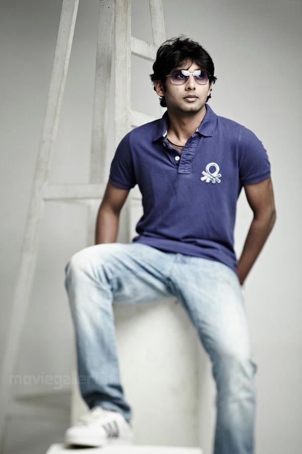 test: Aadhav Kannadasan Stills, Actor Aadhav Photoshoot Images
