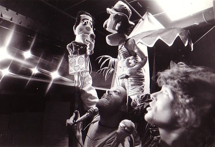 flexitoon: BUNCHES OF PICTURES OF PUPPETS