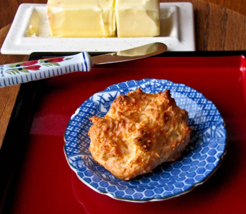 OnTheMove-In the Galley: Parmesan Puffs