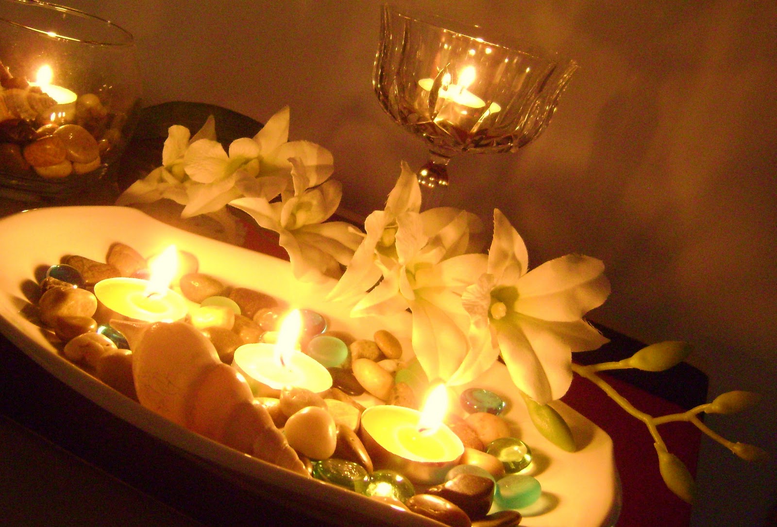 RAINBOW - The Colours of India: A Beach Themed Table Top....Happy Diwali :)