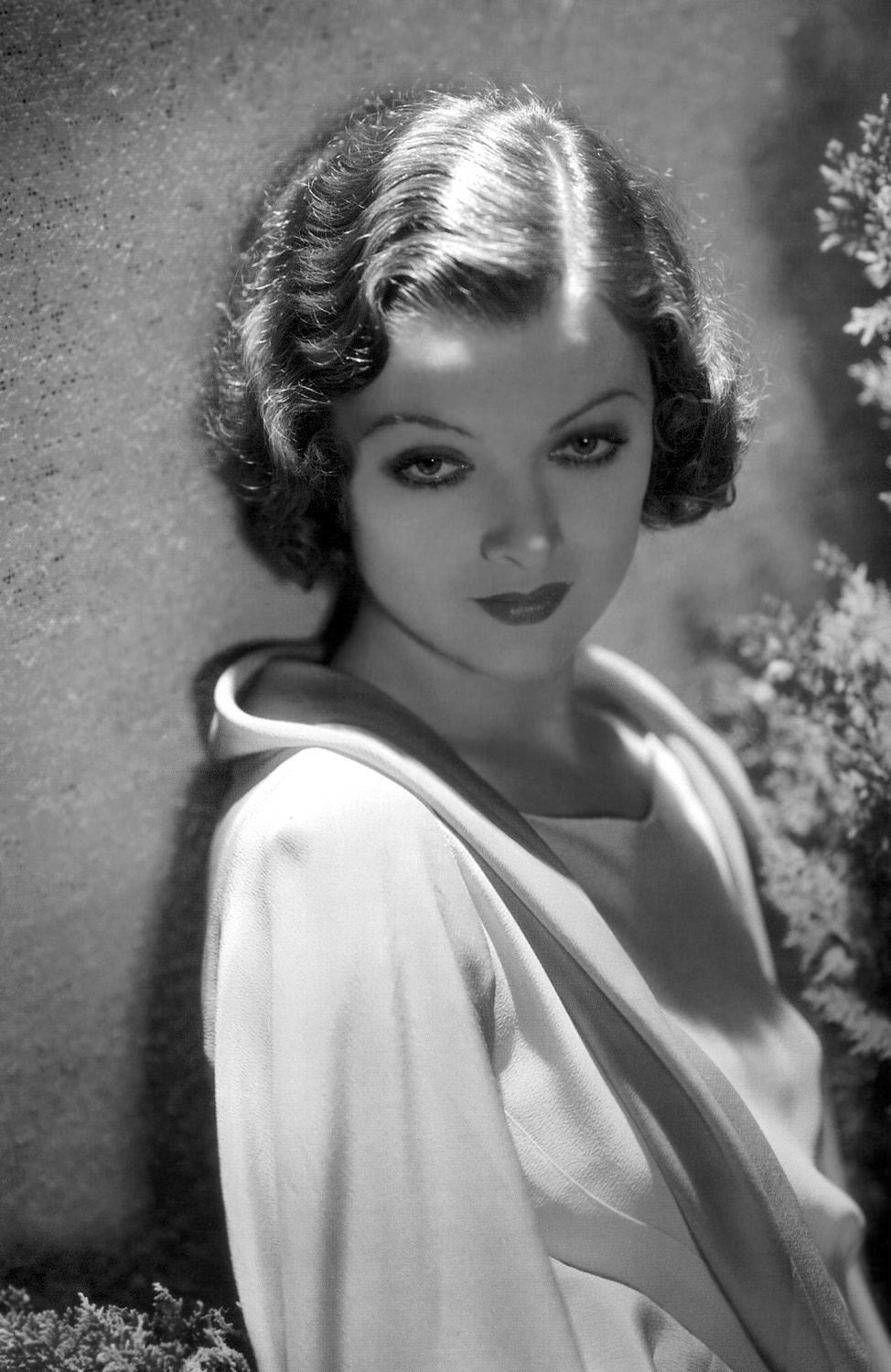 My Love Of Old Hollywood: Myrna Loy (1905-1993)