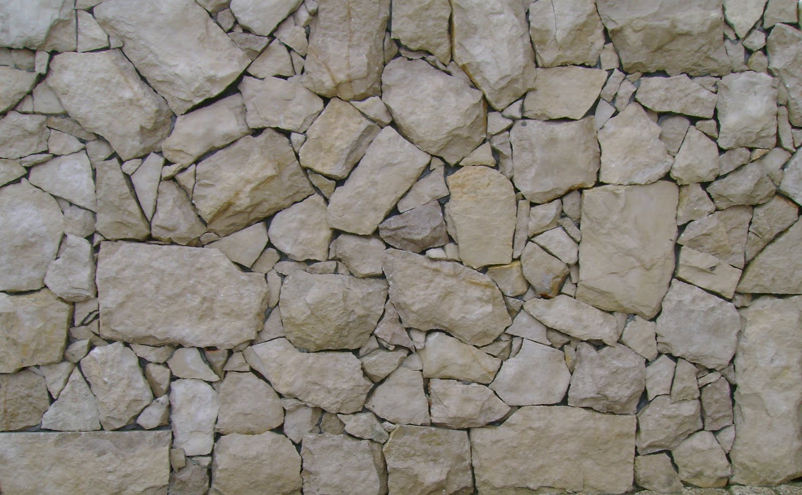 Pedras Rústicas: Revestimentos