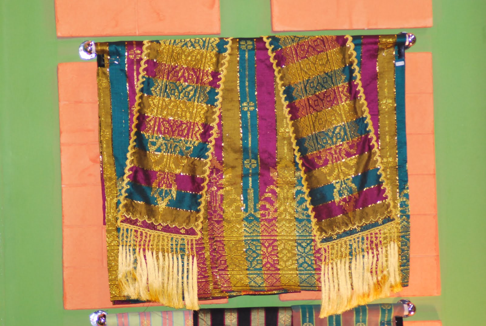 Tenun Songket Melayu Riau Pekanbaru | Kris Hadiawan