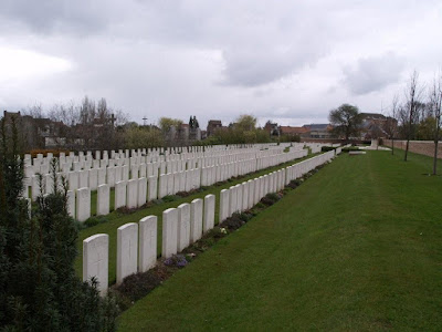 County Sutherland War Memorials: November 2009